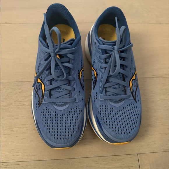 Saucony | Shoes | Saucony Endorphin Speed Roll Running Shoes | Poshmark